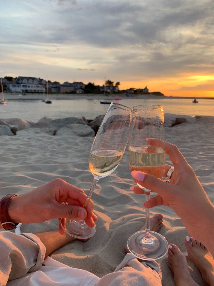 Spring & Summer date night ideas! – Coconut Lane